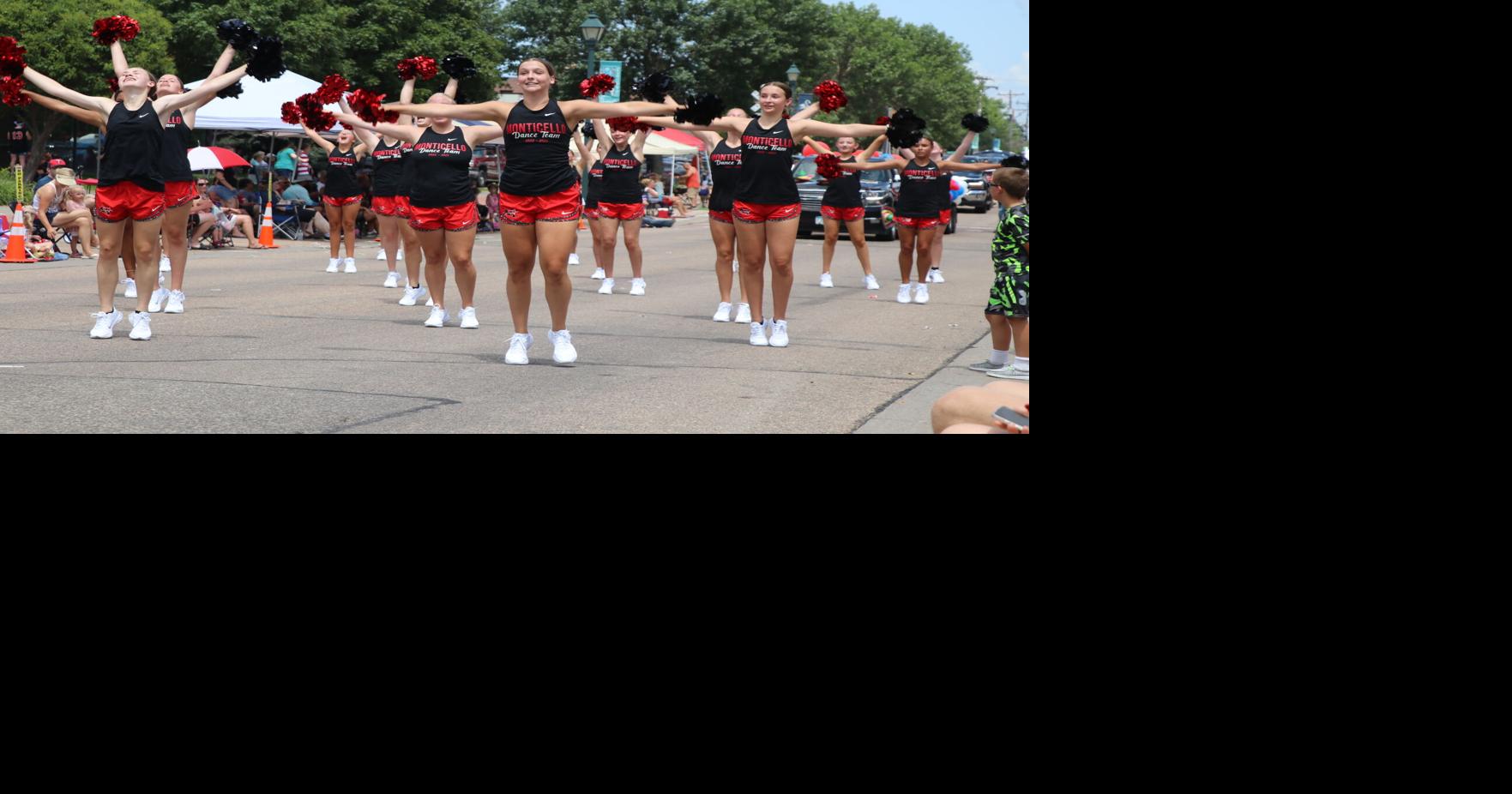 Monticello’s Riverfest parade is going tropical | Monticello Times ...