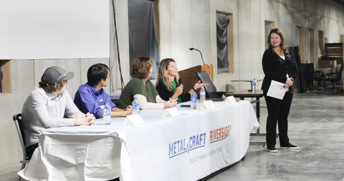 District 728 caps state’s manufacturing month with a bang | Elk River ...