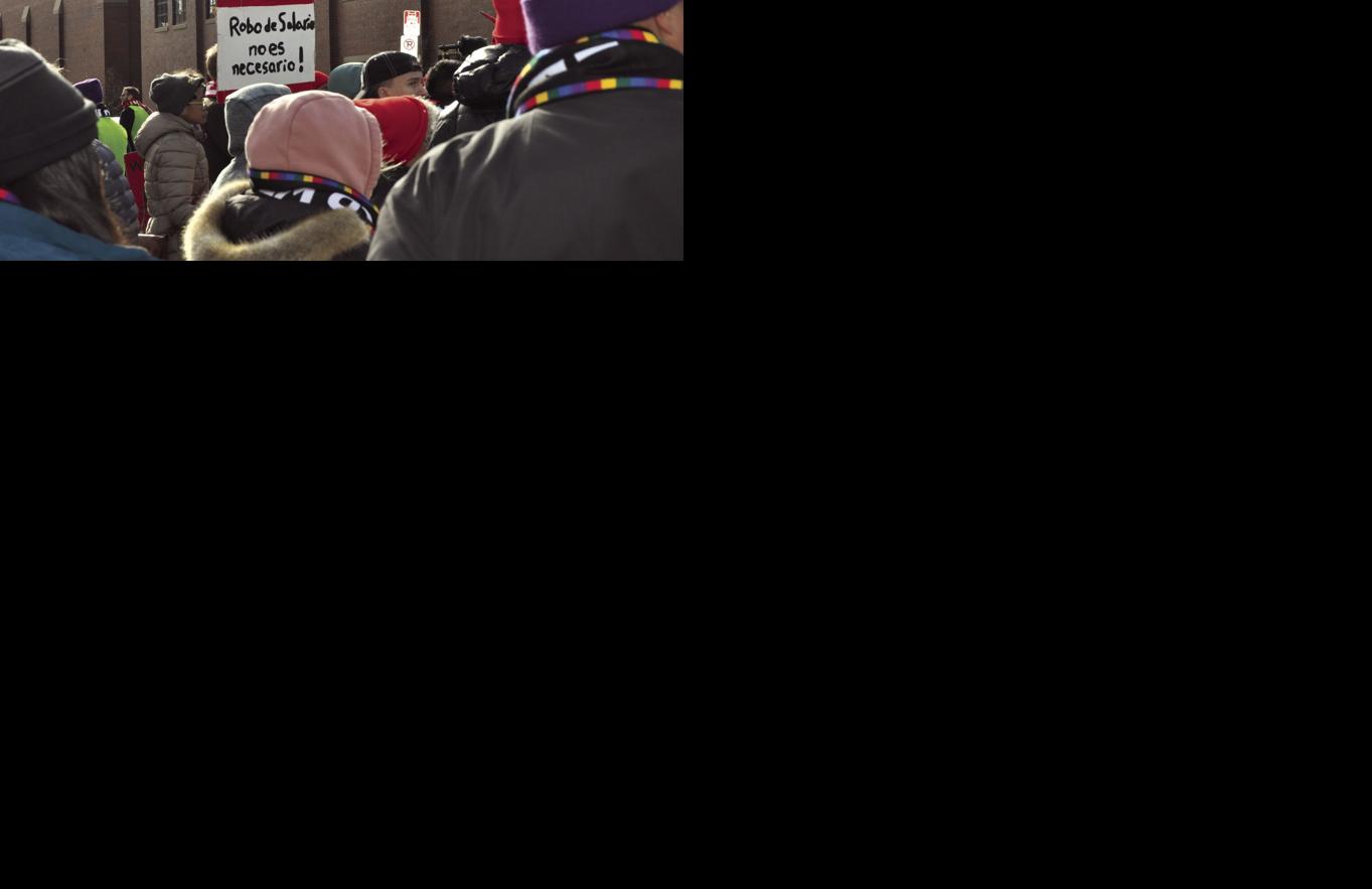 Construction workers rally against developer of Edina’s Fred Apartments ...