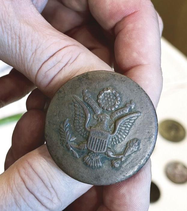 From agates to books to Hamm’s beer memorabilia, collectors pursue ...