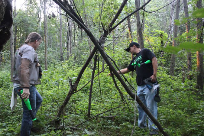 Local bigfoot hunters explore Columbus clues | Free | hometownsource.com