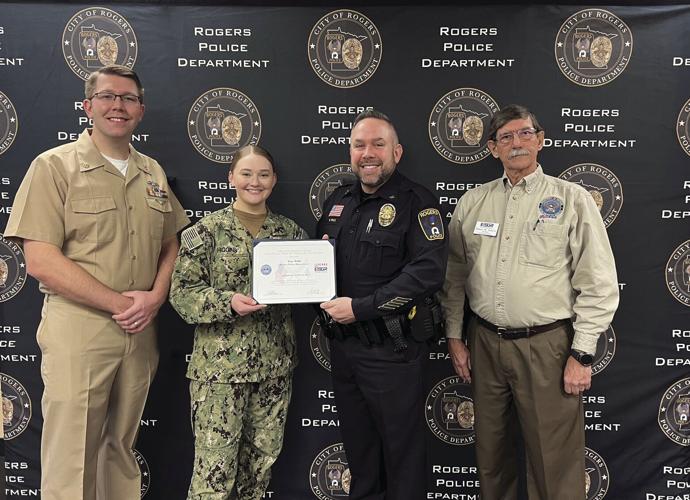 Rogers fire chief to retire; police chief gets Patriot Award | Local ...
