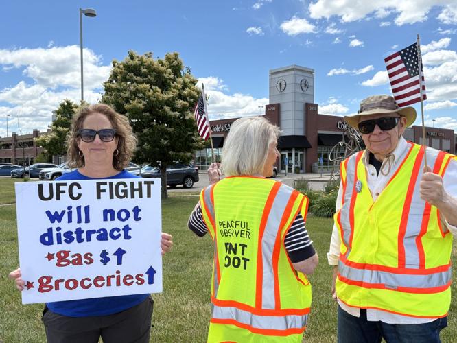 Locals protest at No Kings Rally in Eagan | Free | hometownsource.com