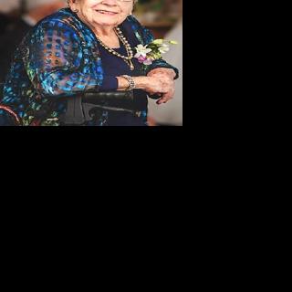Elizabeth "Betty" Ann Holthaus | Announcements | hometownsource.com
