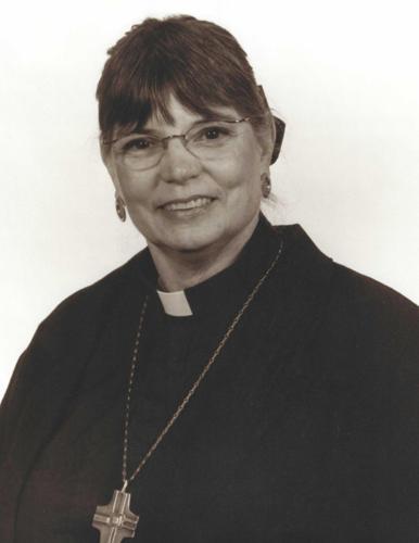 The Rev. Sandra Stuart Gray | Obituaries | hometownsource.com