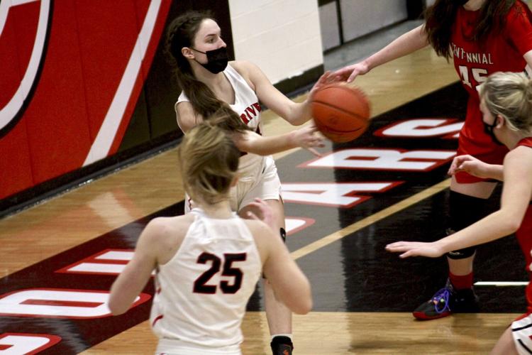 Elks suffer first loss of 2020-21 as senior Johanna Langbehn scores her ...