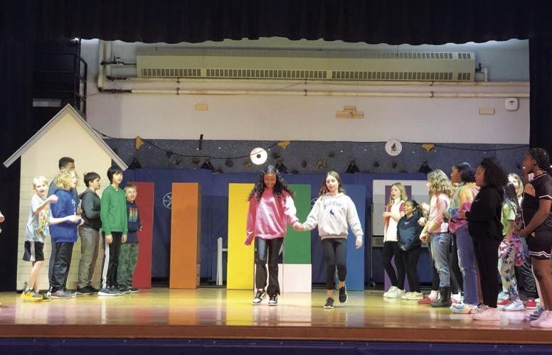 Alice Smiths Elementary took on classic ‘Wizard of Oz’ | Eden Prairie ...
