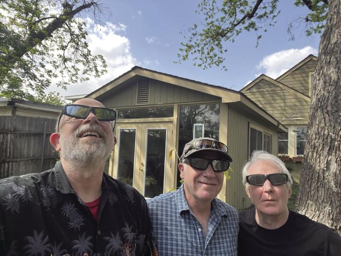 Eclipse stirs emotions: Dakota County residents travel far for celestial rarity | Apple Valley ...