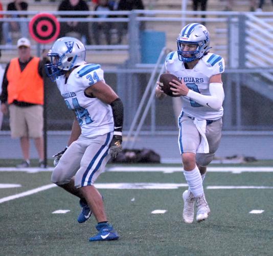 Football: Stars, Spartans remain undefeated | Bloomington ...