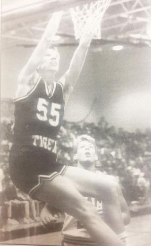 Princeton alum, Sather coaches Northern State to NCAA final | Union ...