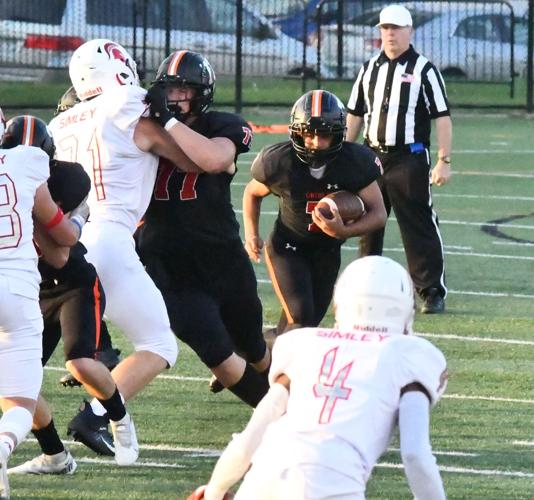 Orioles win wild one to spoil BSM Homecoming 33-28 | St. Louis Park ...