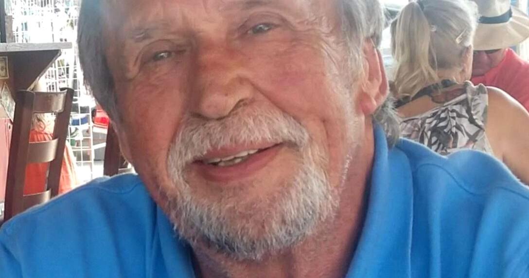 Clayton Robert Fuchs | Obituaries | hometownsource.com