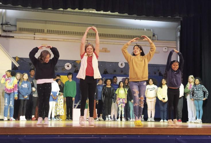 Alice Smiths Elementary took on classic ‘Wizard of Oz’ | Eden Prairie ...