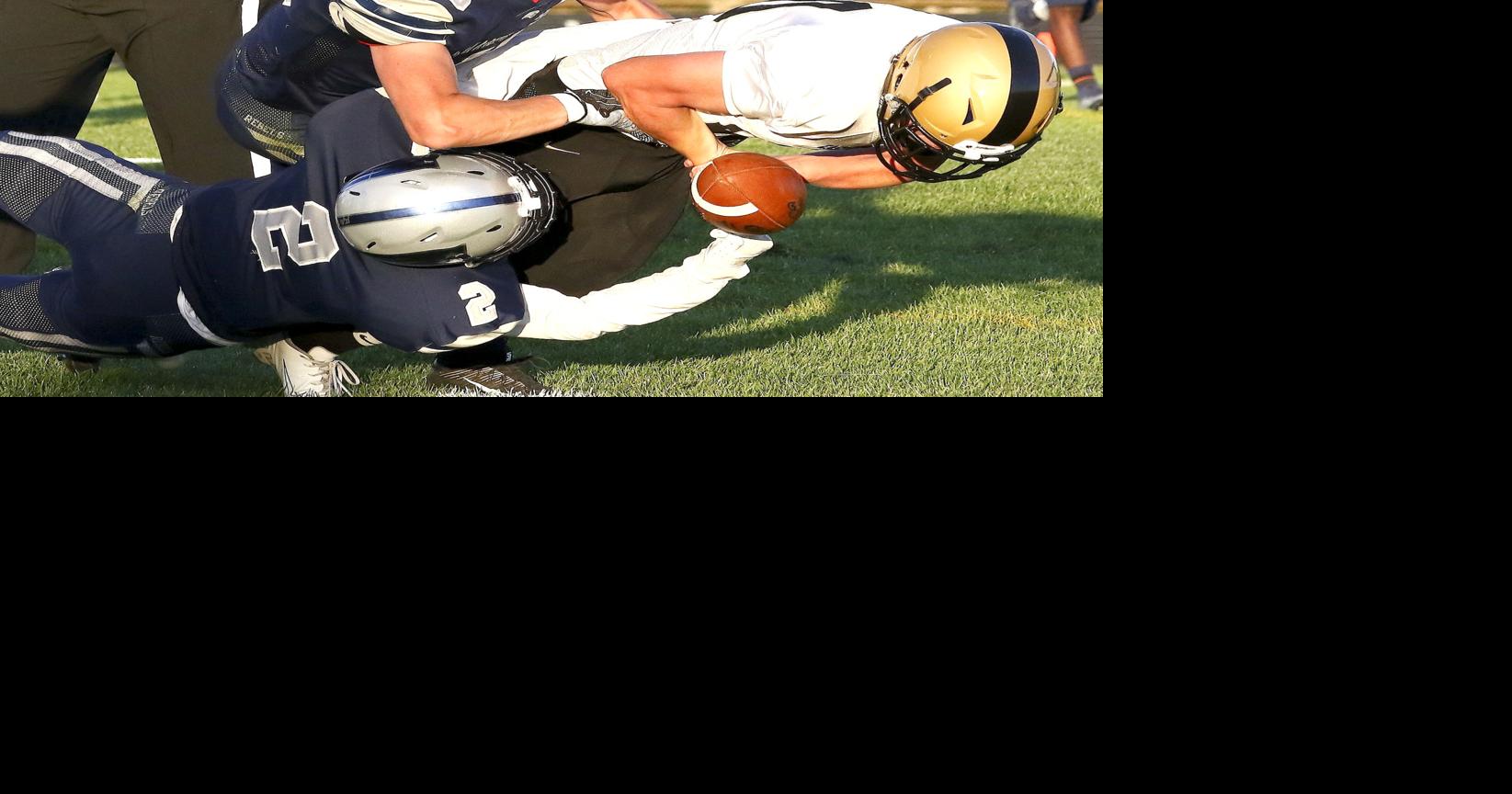 Champlin Park football: Taking the opener | Sports | hometownsource.com