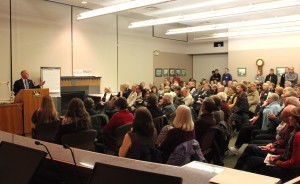 Wayzata residents turn up to caucus | Local News | hometownsource.com