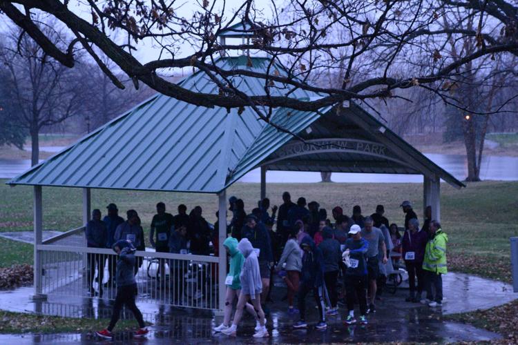 Runners don’t stop for a few raindrops | Crystal/Robbinsdale ...