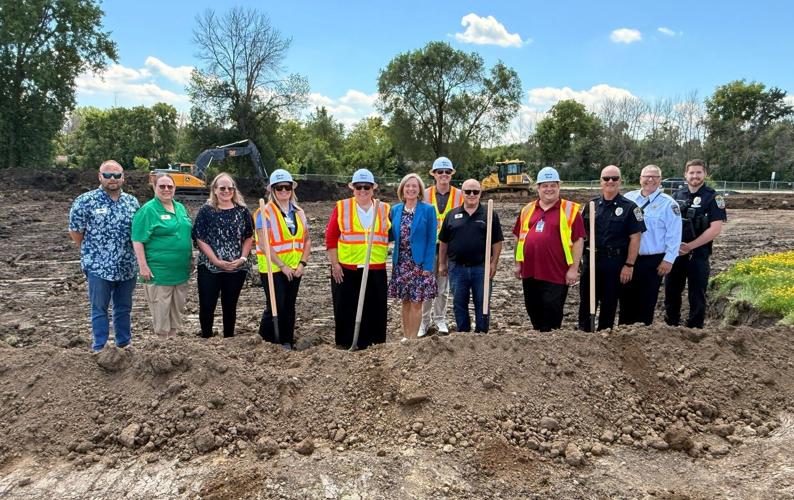 Kwik Trip breaks ground in Maple Plain | Community | hometownsource.com
