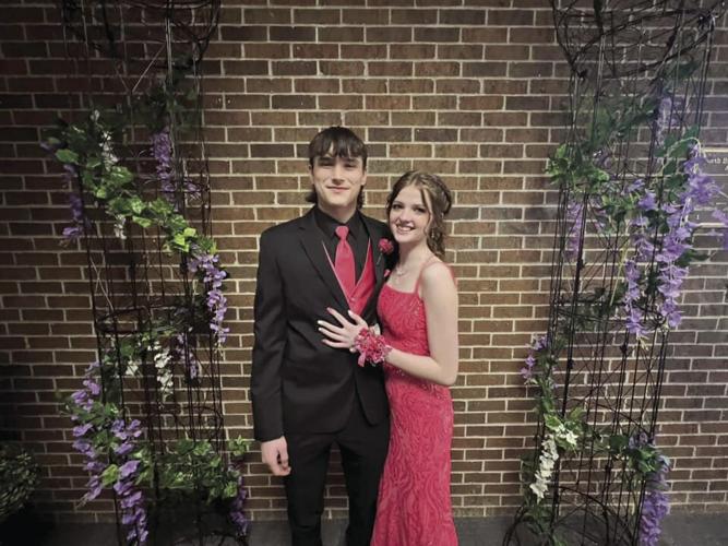 North Branch students made for a colorful prom | Local News ...