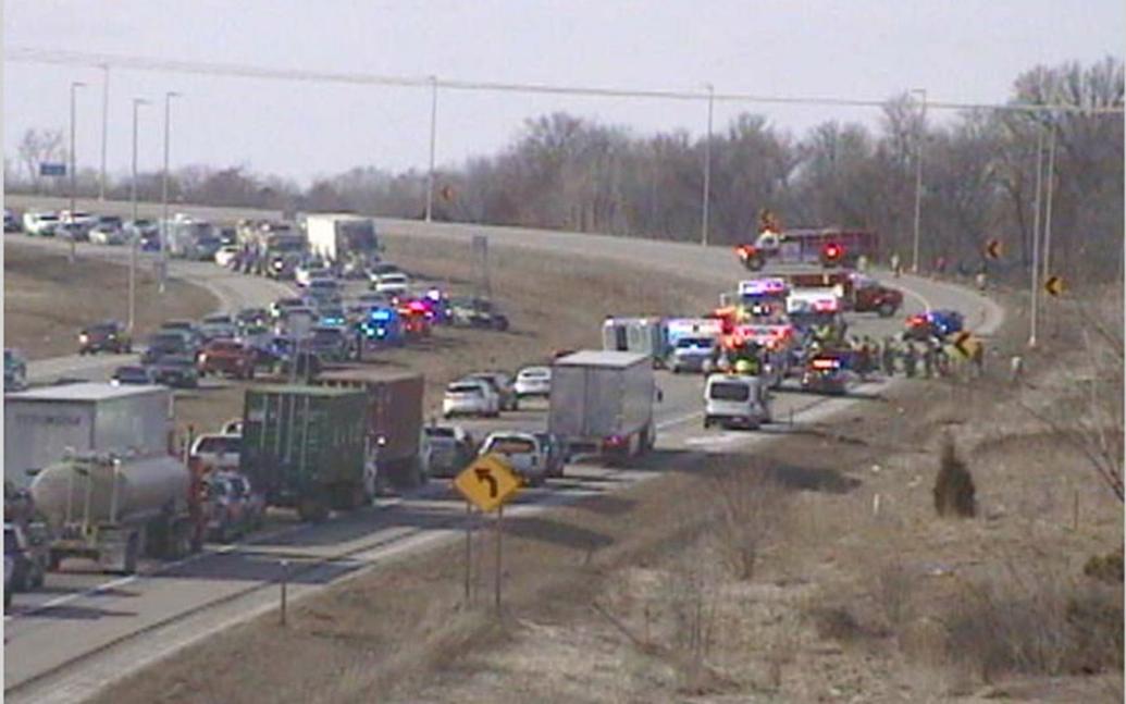 Helicopters transport two from serious I-94 crash | Monticello ...