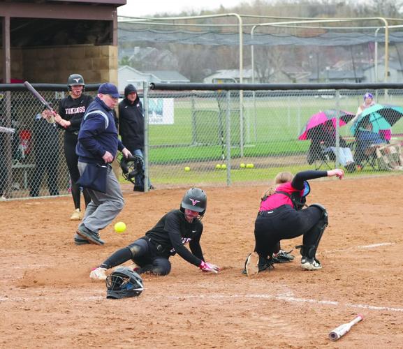 Area golf teams get tournament play started | Local News ...