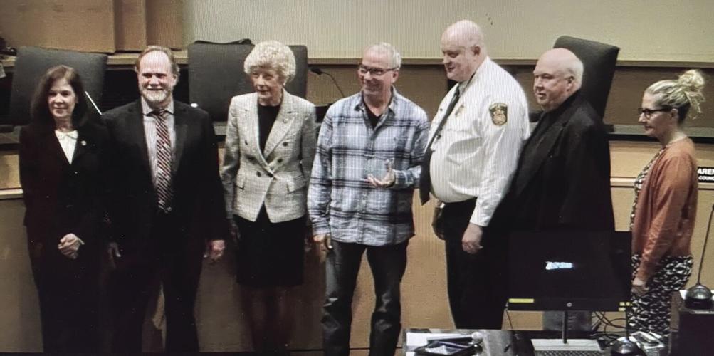 Maple Grove council recognizes citizens’ help | Local News ...