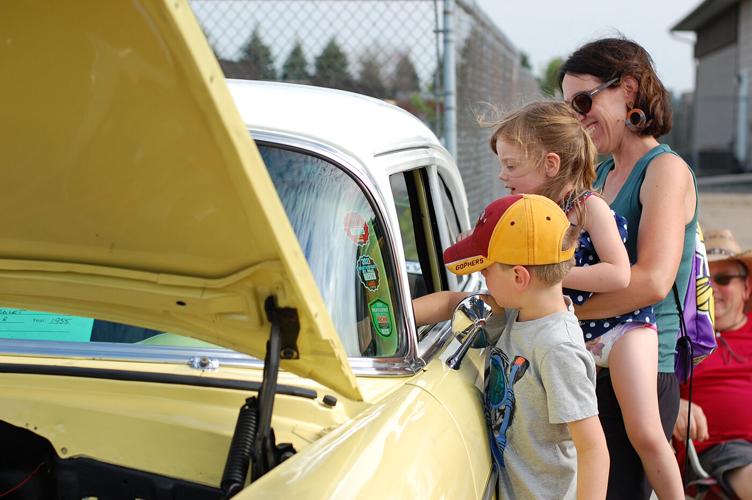 Full-filled Friday during Apple Valley's Freedom Days | Free | hometownsource.com