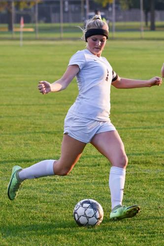 Kendal Swantek leaves lasting marks on Flyers soccer record books ...