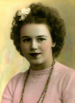 Elizabeth R. Christensen | Announcements | hometownsource.com