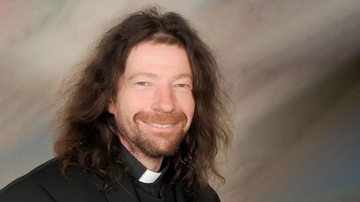 Defense seeks dismissal of charges against Herzing; priest also resigns ...