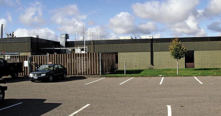 Flight service station to close in January | News | hometownsource.com