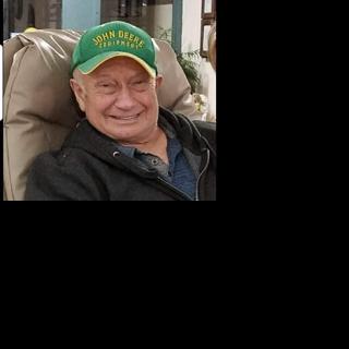 Wayne E. Gall | Obituaries | hometownsource.com