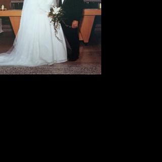 David & Margaret Crummy | Anniversaries | hometownsource.com