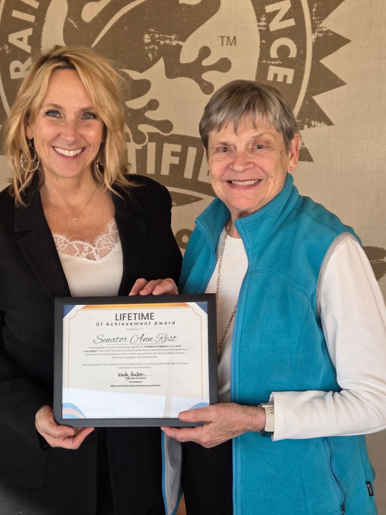 Sen. Rest takes home award from Minnesota Broadcasters Association ...