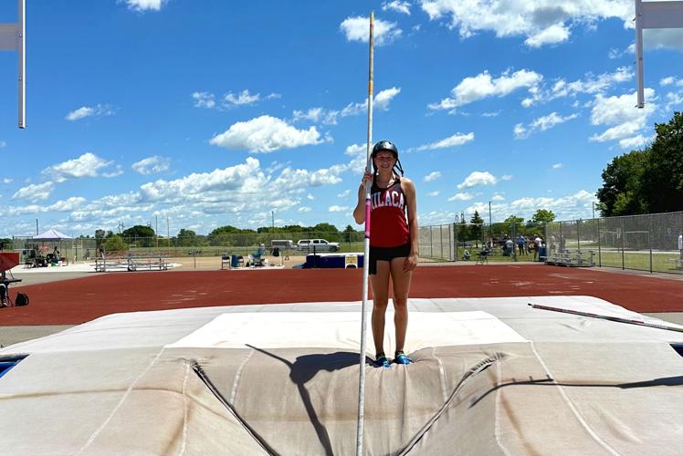 Milaca’s Taylar Bockoven is Class 2A pole vault champion | Community ...