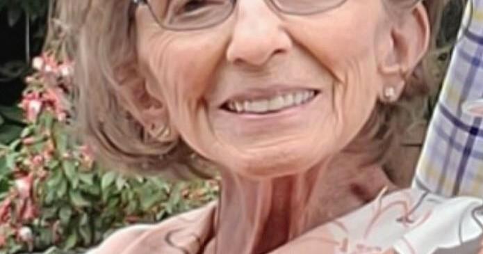 Barbara Elin McIntyre | Obituaries | hometownsource.com