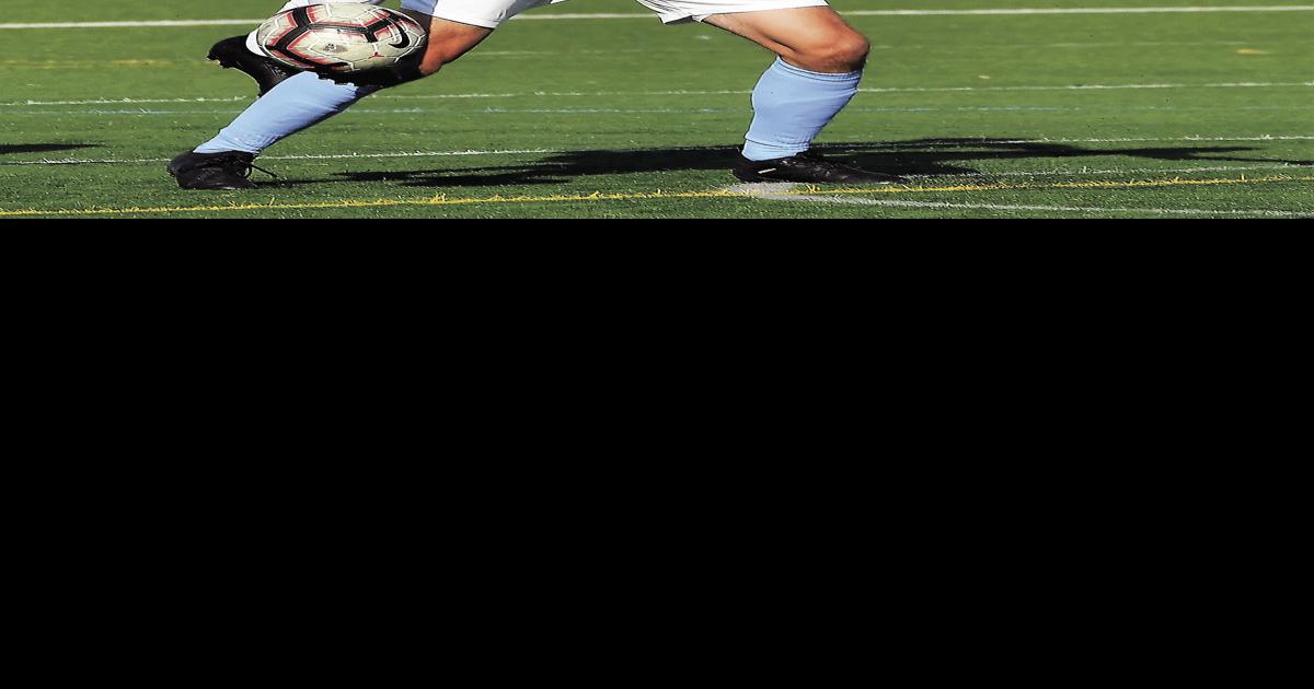Pure hat trick by Luke Hernandez leads Eagles | Eden Prairie ...