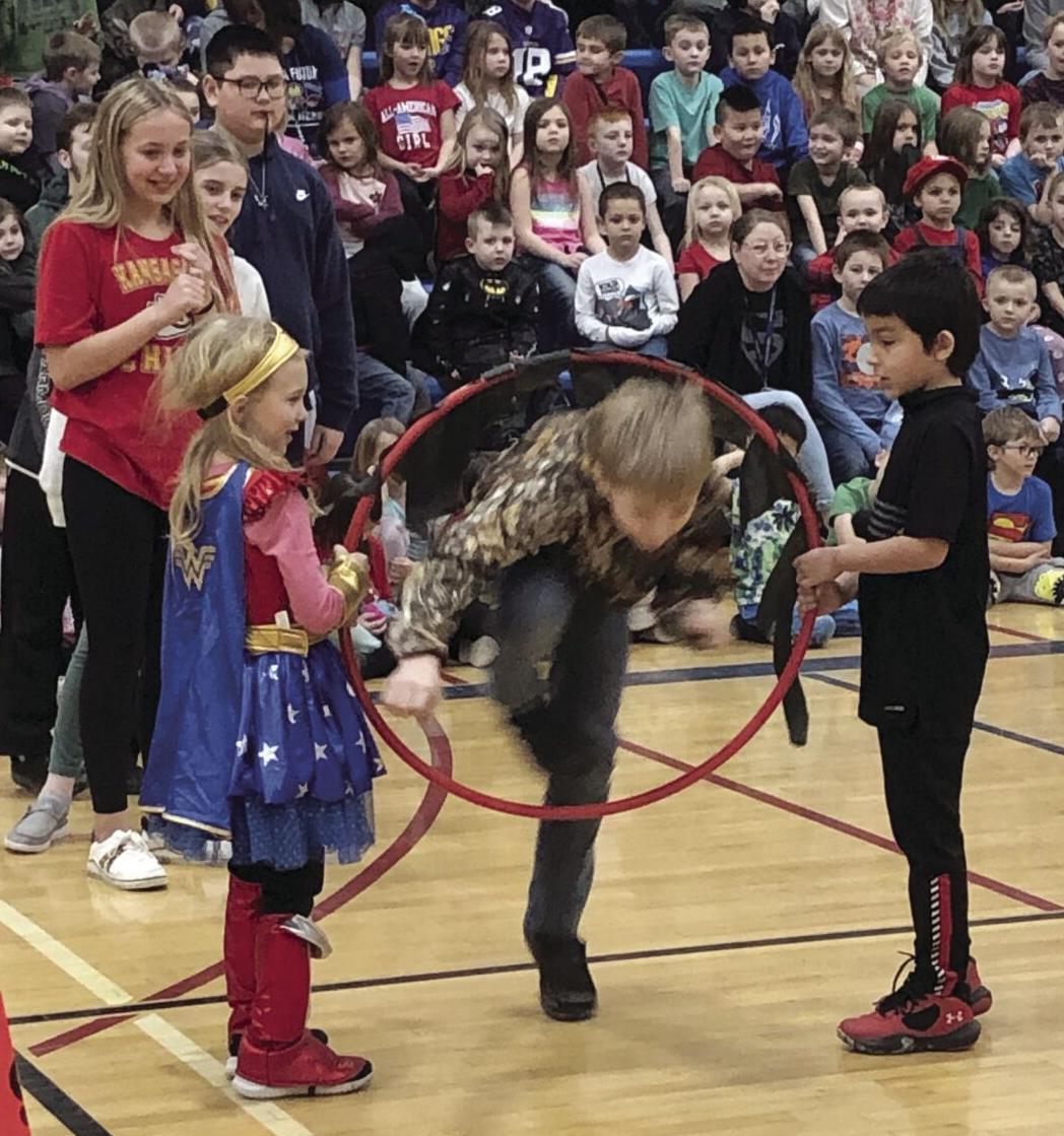 I Love to Read grips Jacobson Elementary | Local News | hometownsource.com