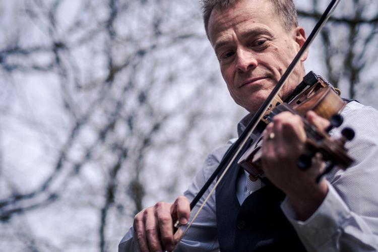 Father and daughter to share stage at Lumberjack Days | Stillwater ...