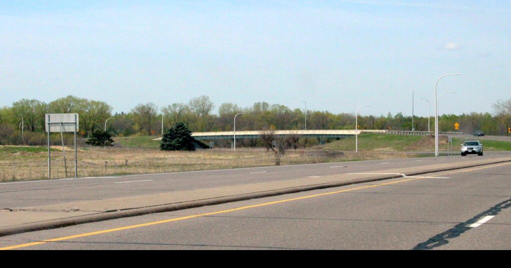 Loop planned for Highway 8 bridge | Government | hometownsource.com