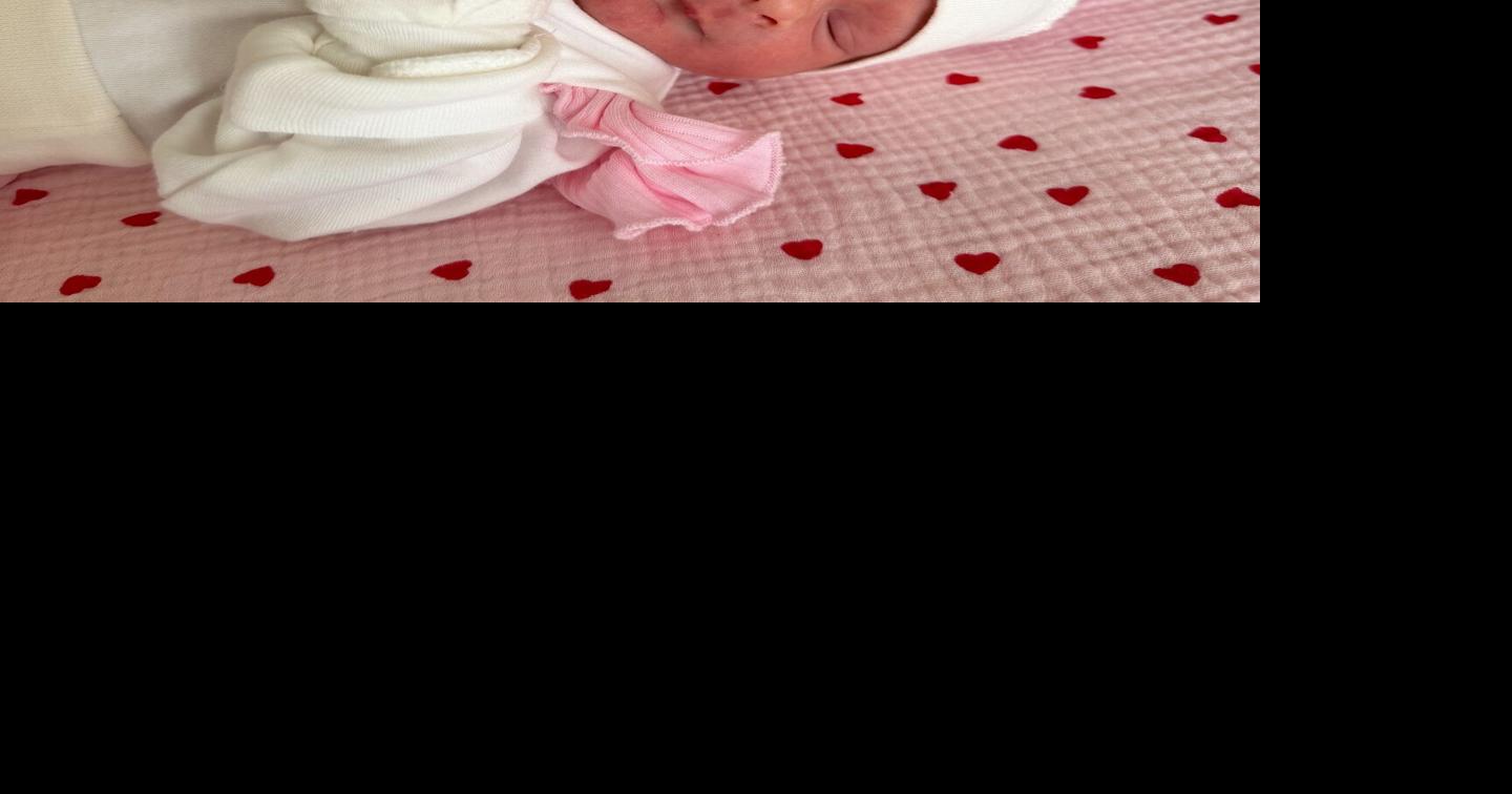 North Memorial shares last baby born in 2025 and first baby born in ...