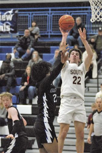 Basketball: Lightning boys survive a scare | Sports | hometownsource.com