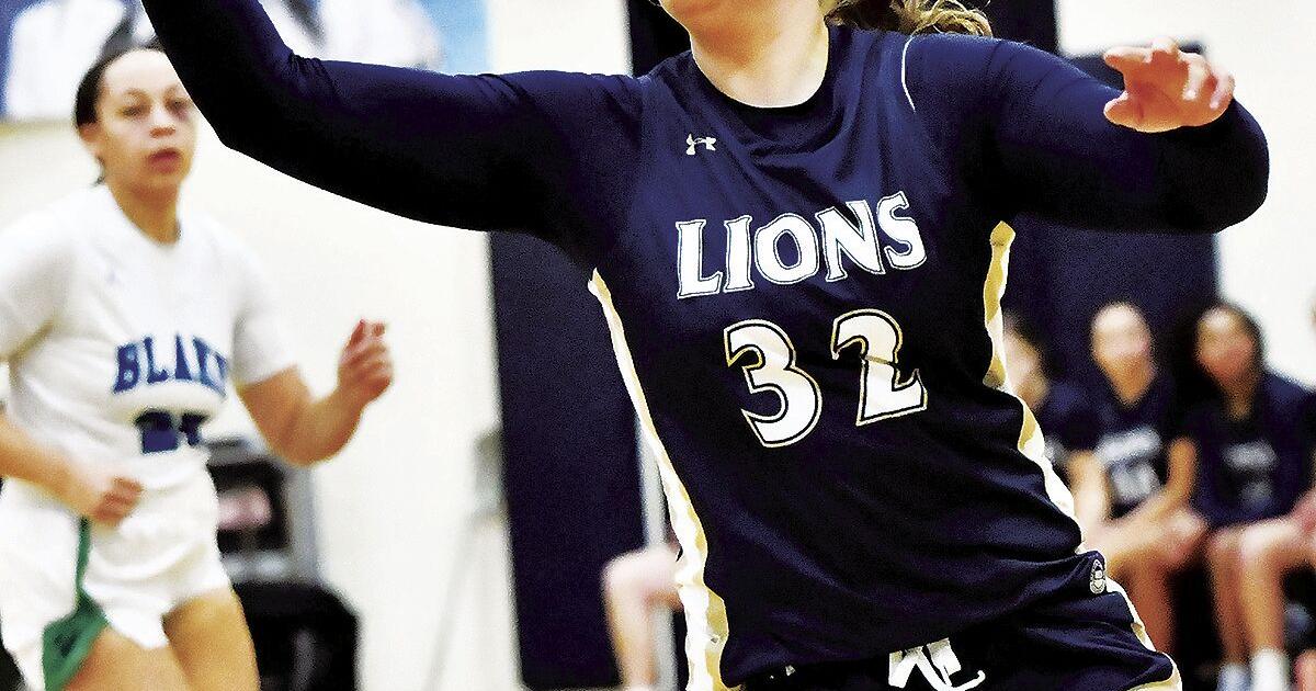 Small school makes big basketball footprint | Sports | hometownsource.com