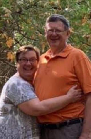 Mike & Denise Melin | Anniversaries | hometownsource.com