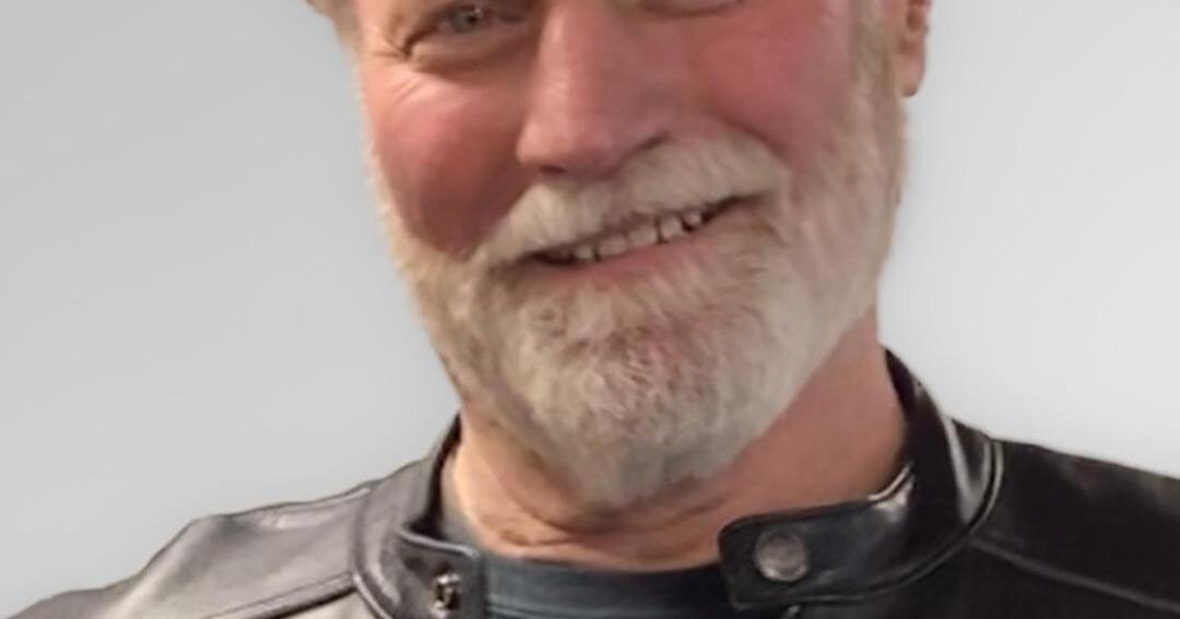 Richard "Dick" Moeller | Obituaries | hometownsource.com