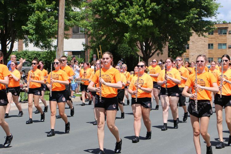 2024 Farmington Dew Days Grand Day Parade delights | Dakota County ...