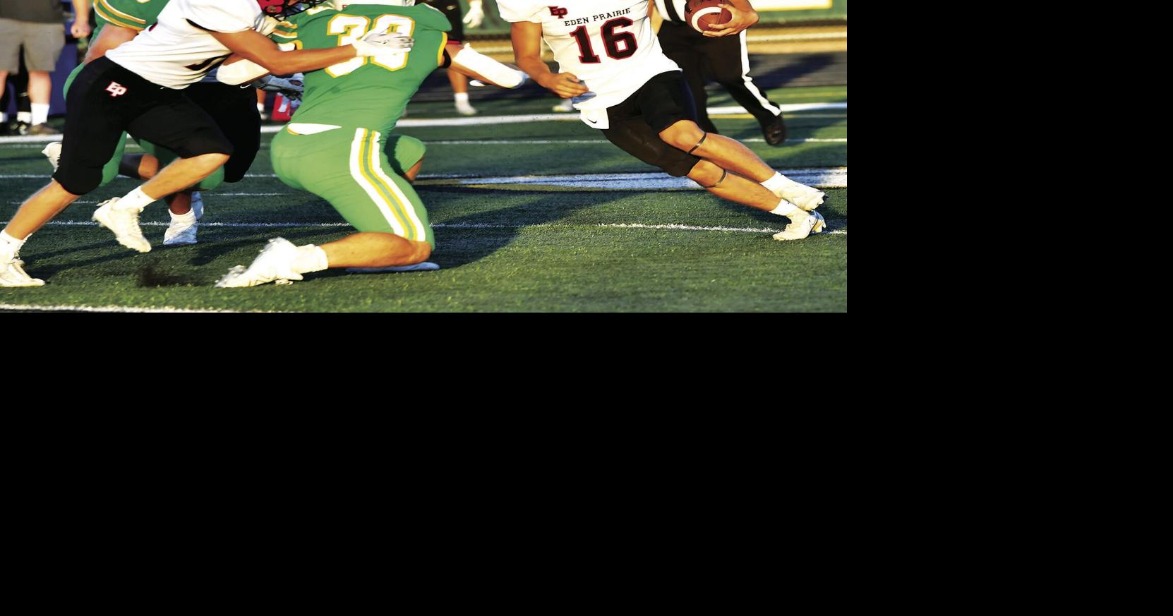 EP football: Thunder and lightning on a clear night | Sports ...