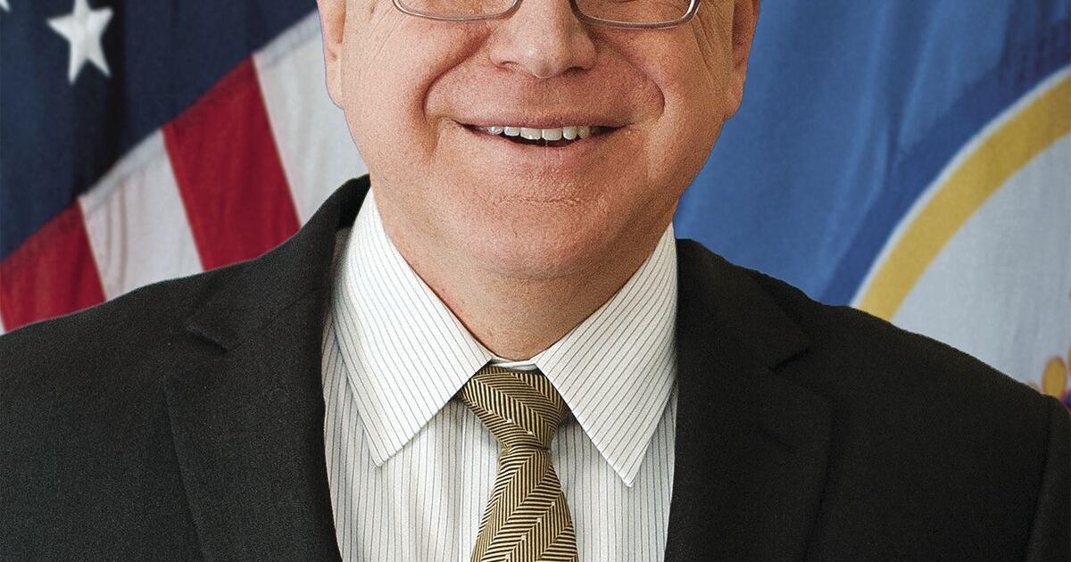 Democrat Tim Walz wins second term as Minnesota’s governor | 2022 ... Democrat Tim Walz wins second term as Minnesota’s governor | 2022 ...