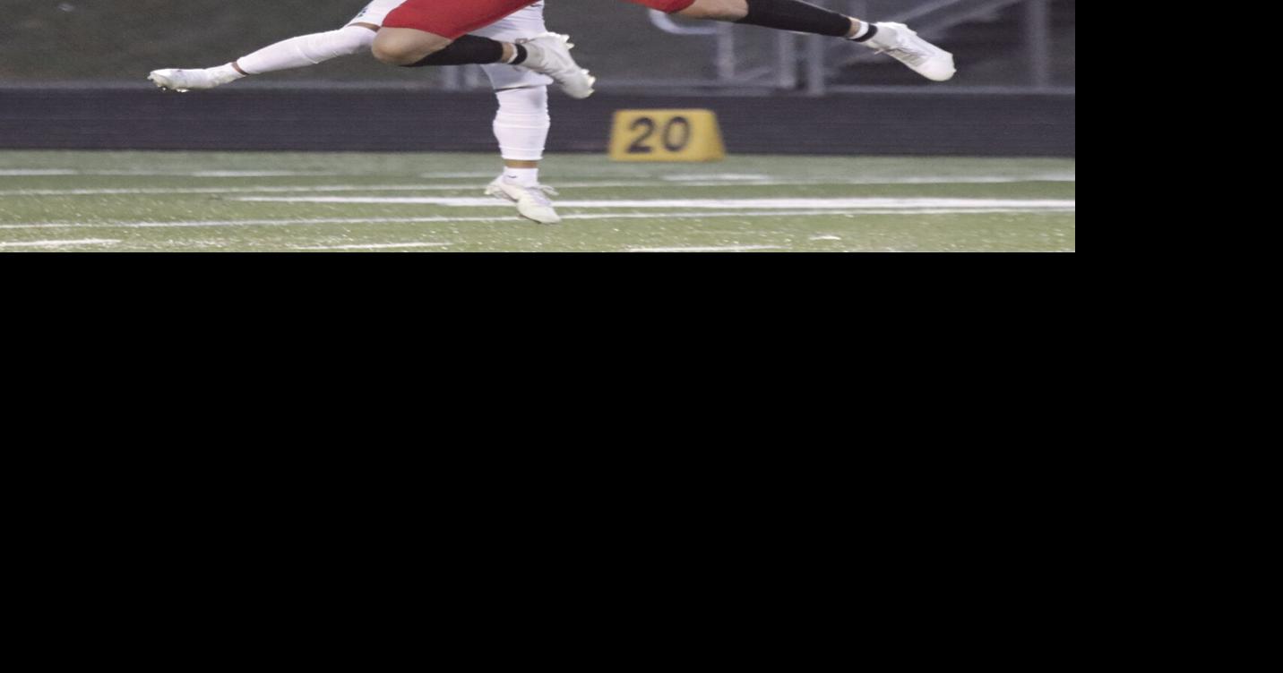 Football: Schmidt chosen most valuable for Ponies | Free ...