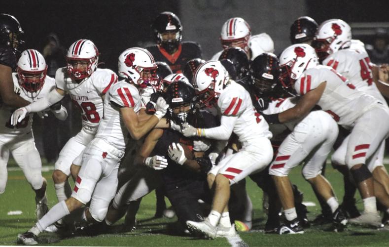 Football: Ponies clamp down on Osseo | Sports | hometownsource.com