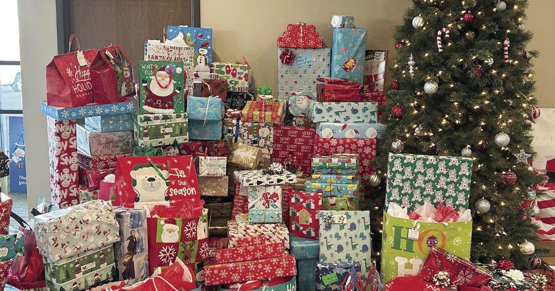 Minnco contributes to holiday cheer | Local News | hometownsource.com